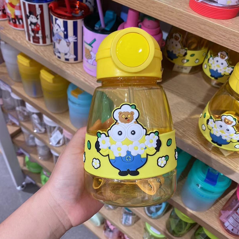 Famous Product miniso minions minions Series Strap Bomb Lid Pot Belly ...