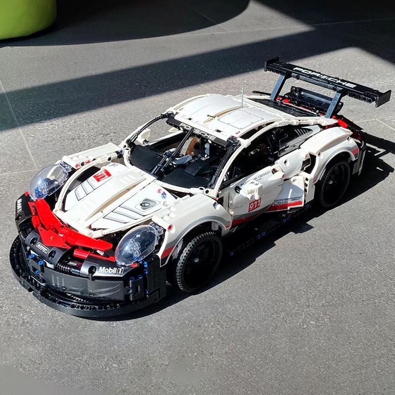 Porsche 911 Building Blocks: Small Plastic Lamborghini, BMW, Bugatti ...