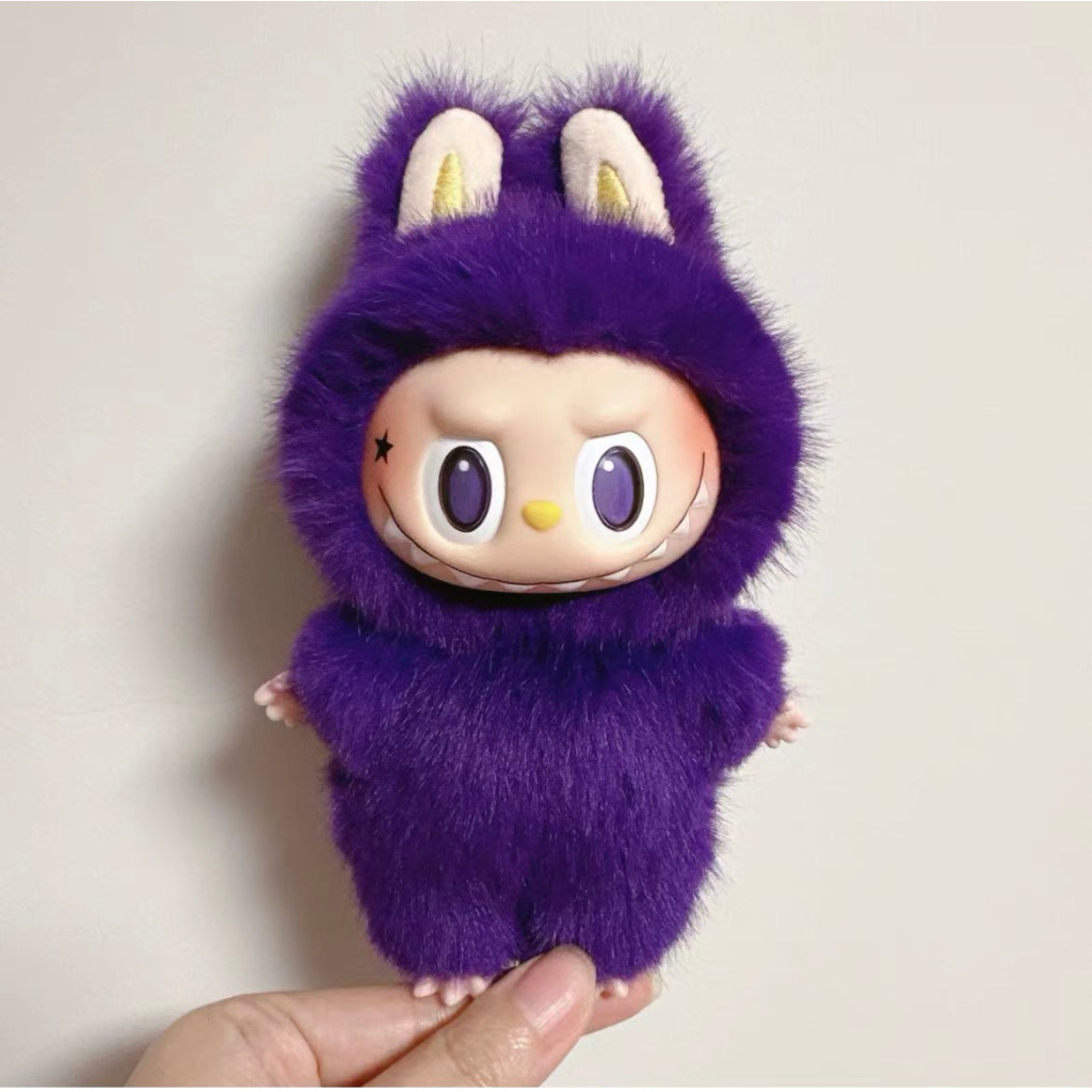 POP MART THE MONSTERS LABUBU BE FANCY NOW Milan fashion week vinyl ...