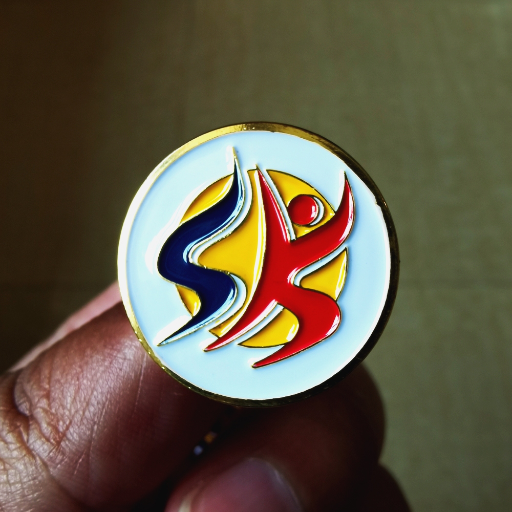 High quality brooch 1-inch 3D SK pin 18K gold Collar Pin | Shopee ...