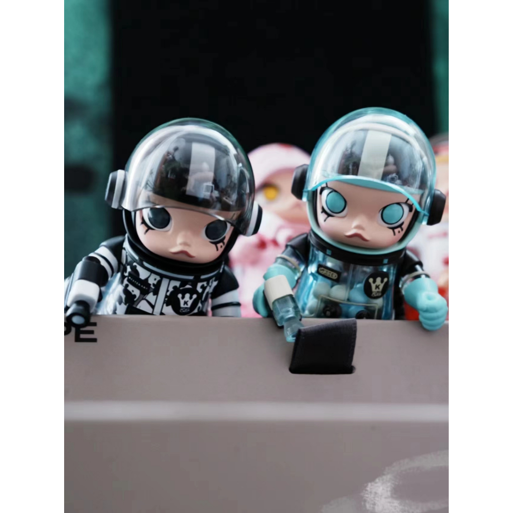 MOLLY MEGA SPACE MOLLY 100% Anniversary Series 2-A V2 art toy | Shopee ...