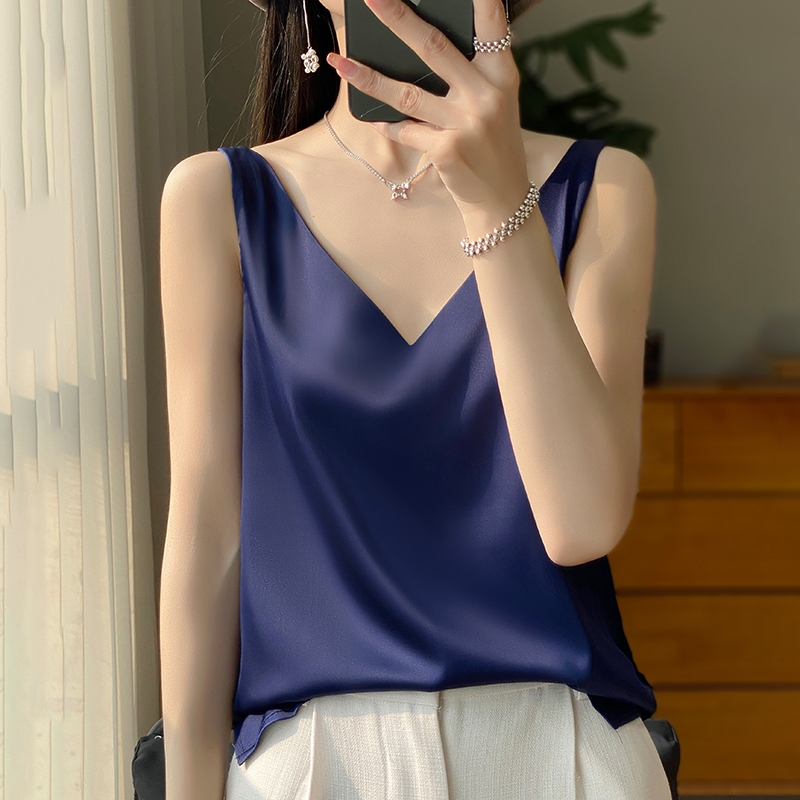 French Round Neck Small Sling Summer Outer Wear Pure Desire Style Satin ...
