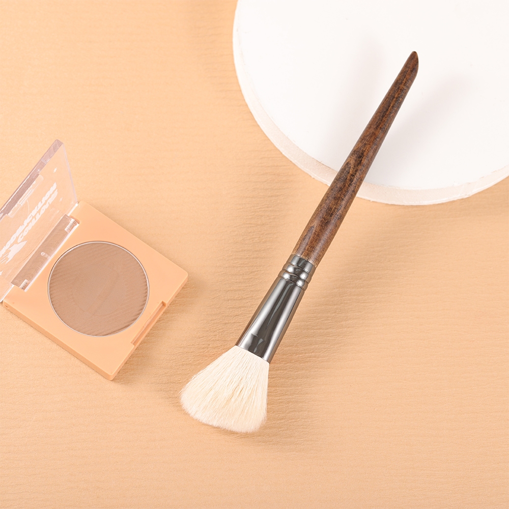 OVW Angled Airy Cheek Brush 1PCS Powder Makeup Brush Contour Blush ...