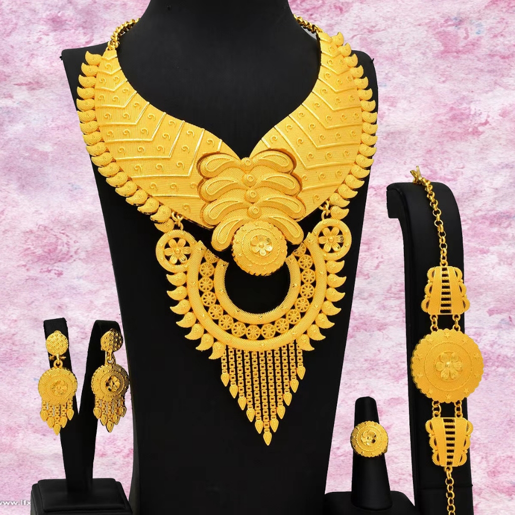 Fashion Jewelry Set Exaggerated Jewelry Four-Piece Set Necklace ...