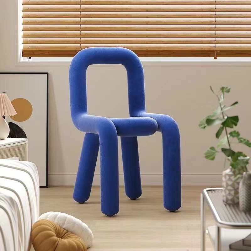 Bold Chair Creative Influencer Makeup Stool Unique Casual Alien Chair ...