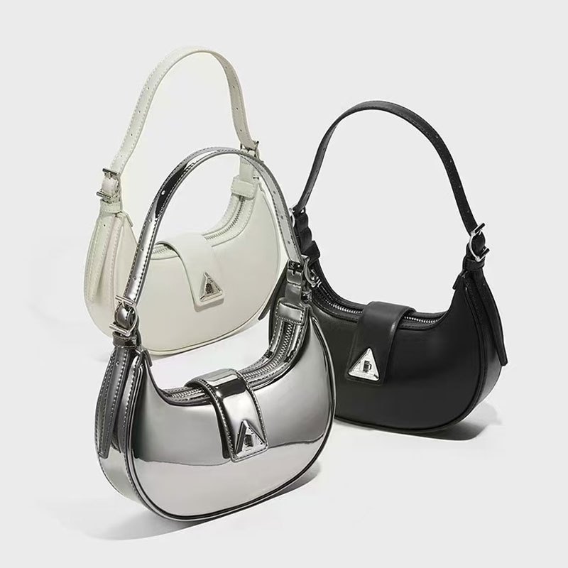 Cnk25 new Women's underarm bag female crescent bag 50271205 | Shopee ...