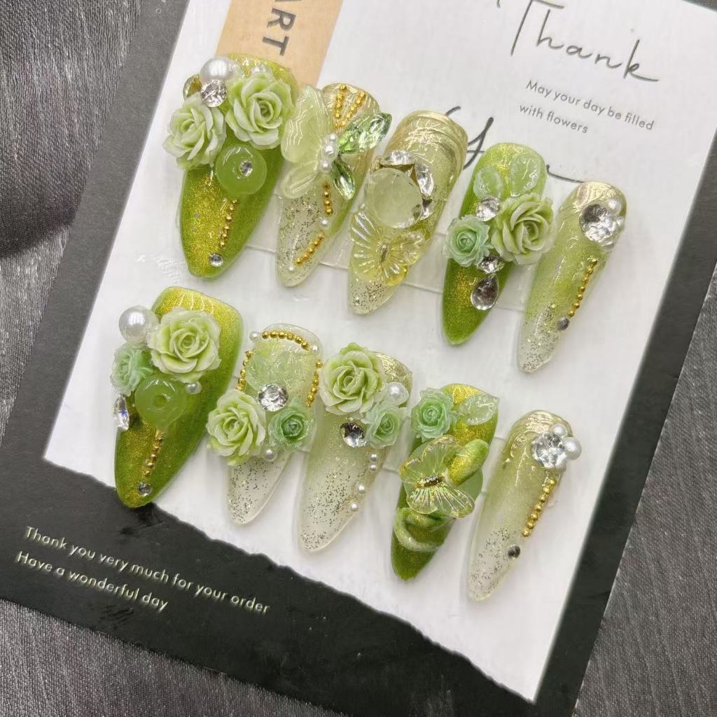 Green Gradient Fake Nails Handmade Wearing Nails Manicure Snake Three ...