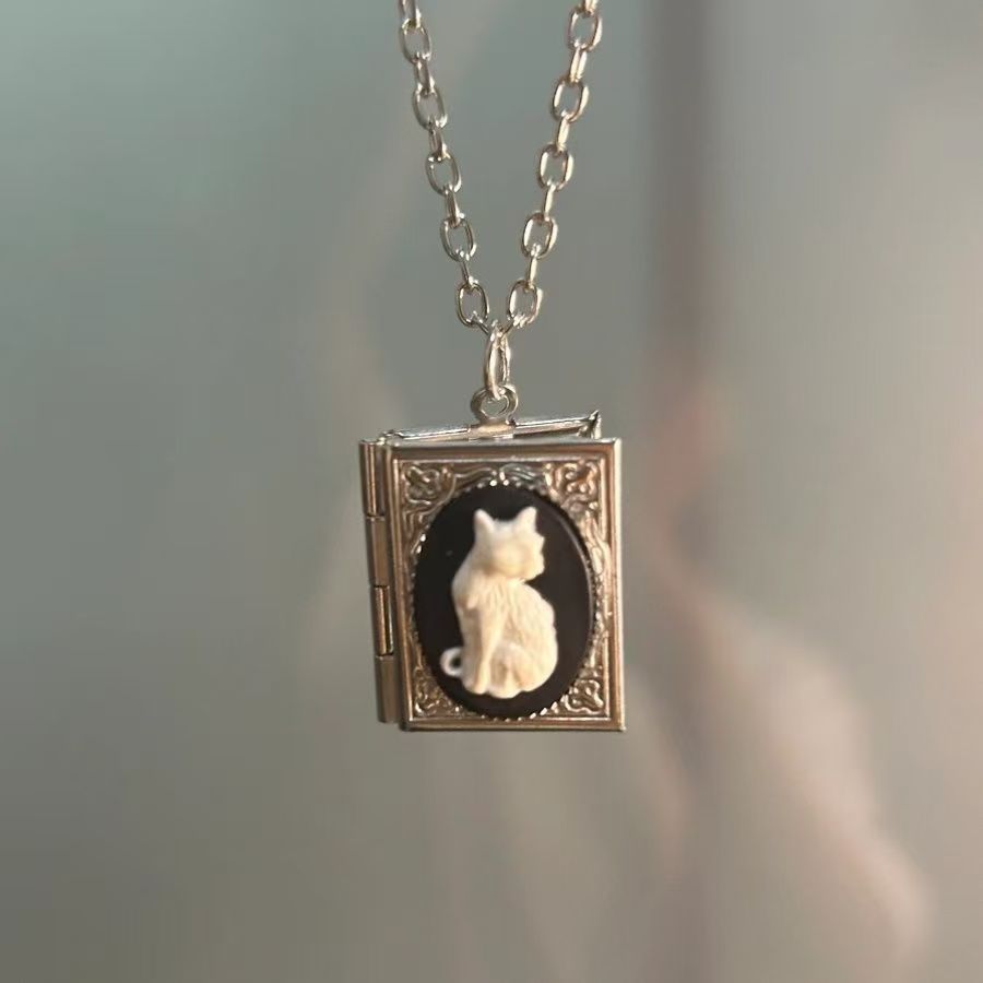 Retro Cat Gem Rose Photo Album Necklace Can Hold Photo Design Niche ...