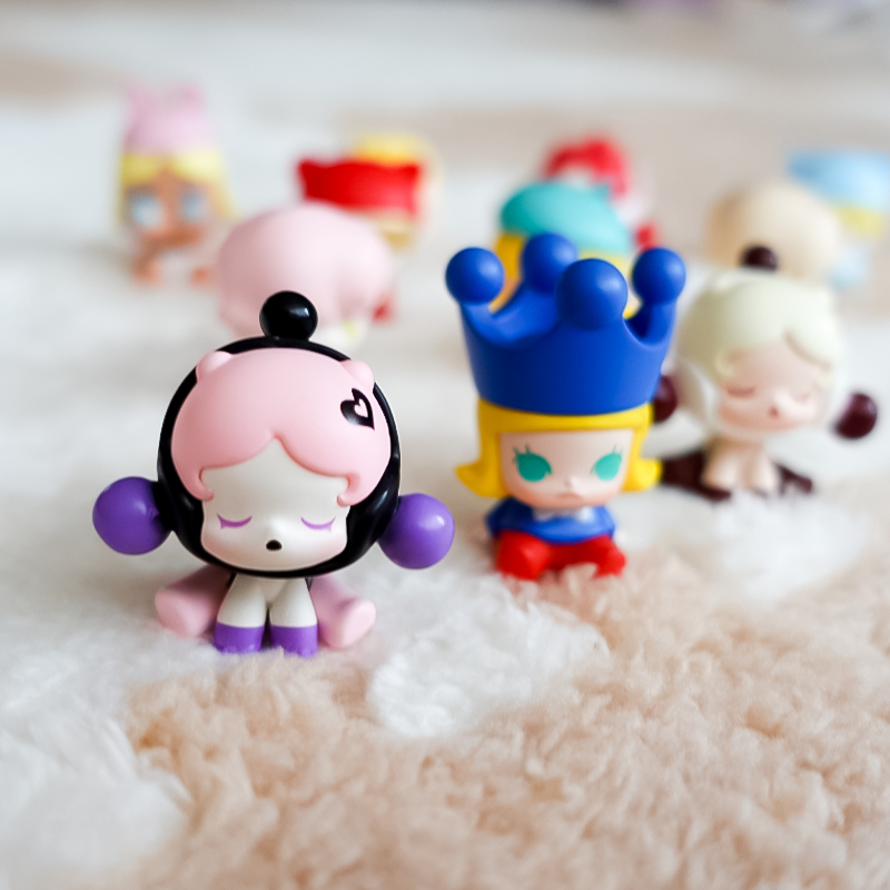 P POPBEAN Classic Sitting Posture Series Doll Bubble Cute Particles Row ...