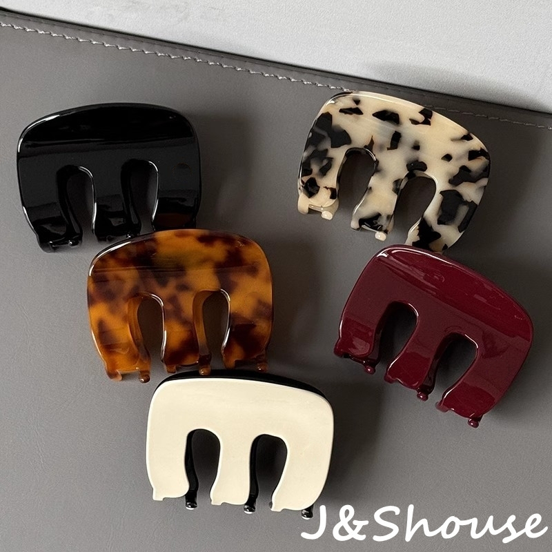 KF917 Korean medium size acetate “M” shape leopard hair claw clip women ...