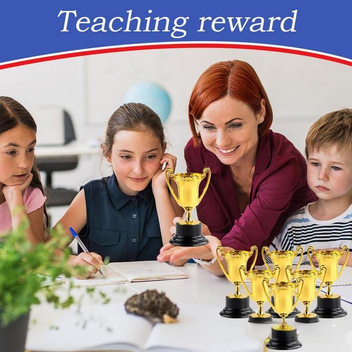 [READY STOCK] 10 PCS Graduation Toys Children Trophies Decorate Small ...