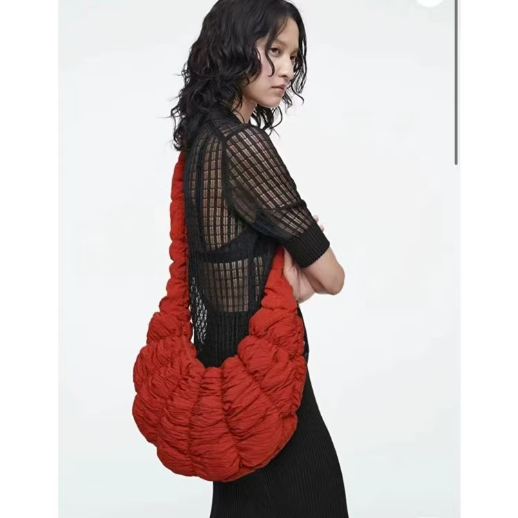 Cos Croissant Bag 2024 New Style Pleated Dumpling Bag Commuter Cloud ...
