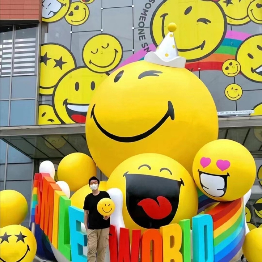 Inflatable Smiley Face Emoticon Pack Thickened PVC Balloon Shopping ...
