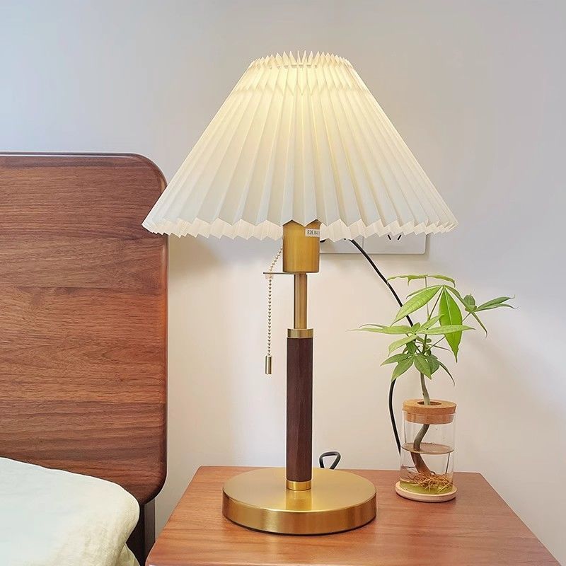 Retro Fabric Table Lamp With Button Switch, Medieval Desk Lamp With ...