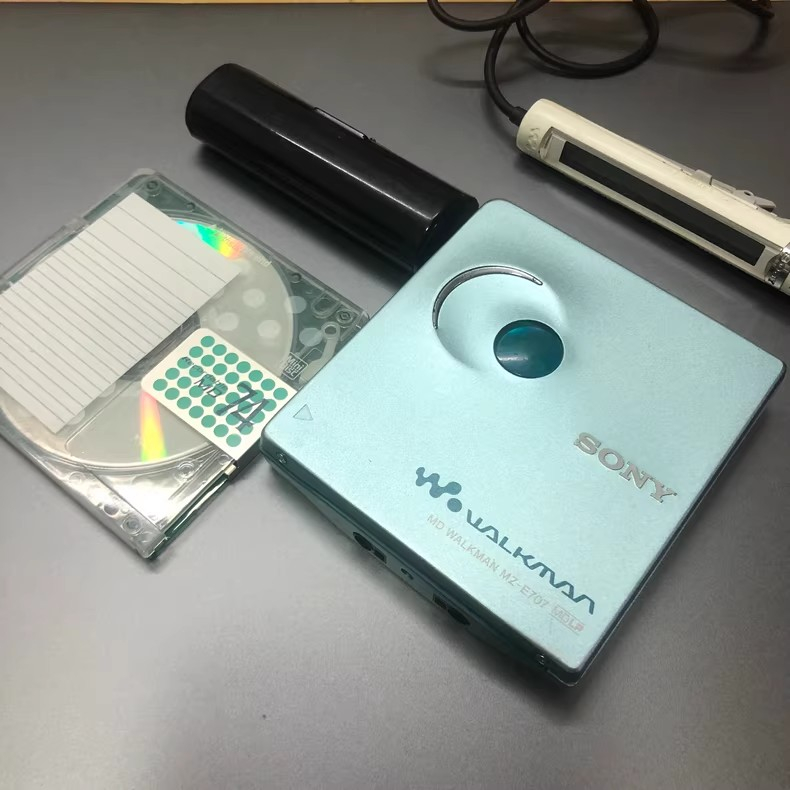 Japan Imported Sony E707 Walkman Mint Green, Finished Color 95 New ...