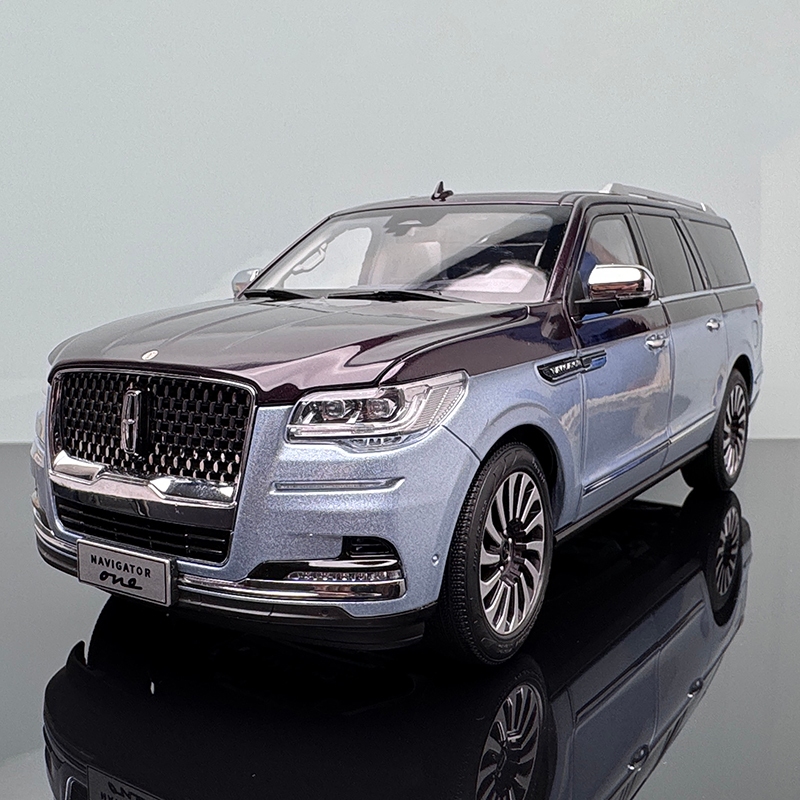 Original factory car model Lincoln Navigator No.1 No.1 1:18 alloy ...