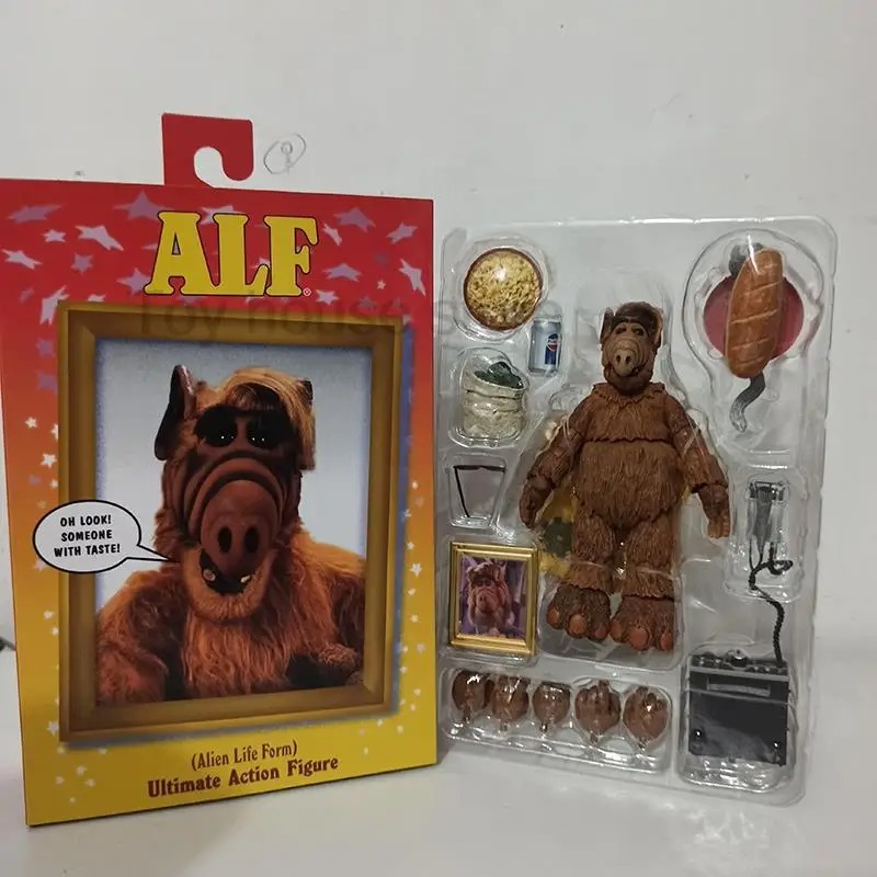 NECA Figure Ultimate Alien Life Form ALF Action Figure Oh Look! Someone ...