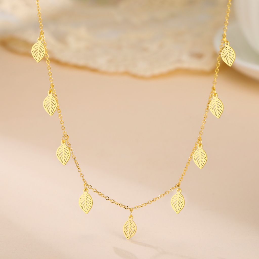 SKYRIM Stainless Steel Gold Women's Necklace Hollow Leaf Pendant ...