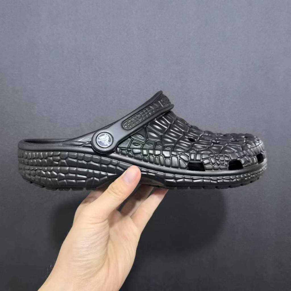 kasut Crocs men classic crocskin clog (Unisex shoes) slipper classic ...