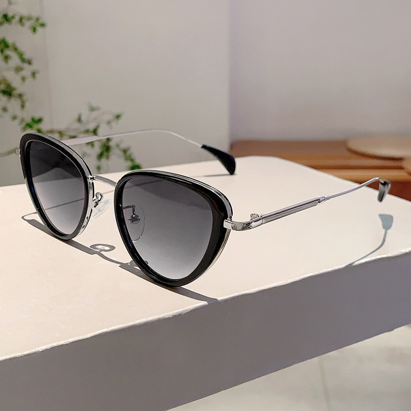 Stylish Small Frame Cat Eye Sunglasses Advanced Sense Simple Metal ...