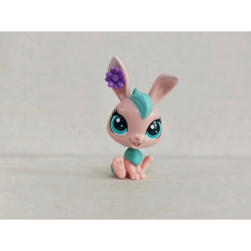 LPS Figure Pink Sweetsie Fluffdale #128 With Flower Littlest Pet Shop ...