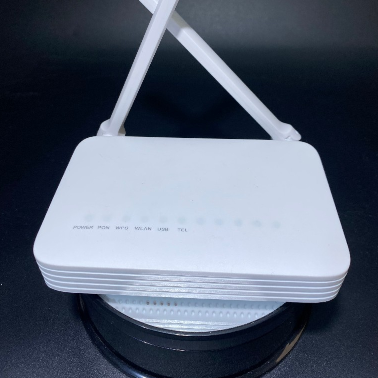 HS8145C5 Gigabit Fiber Modem 1 Gigabit Port + 3 100M Ports + 1 Voice ...