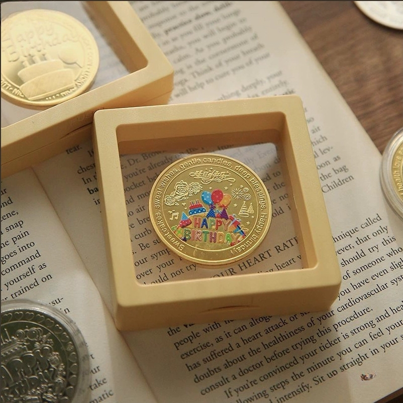 Colorful Cake Birthday Commemorative Coin Gold Coin Keychain Desktop ...