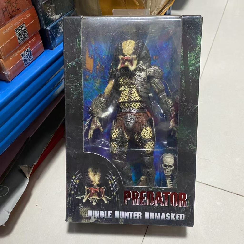 NECA Predator Jungle Hunter Masked Unmasked Predator Jungle Demon ...