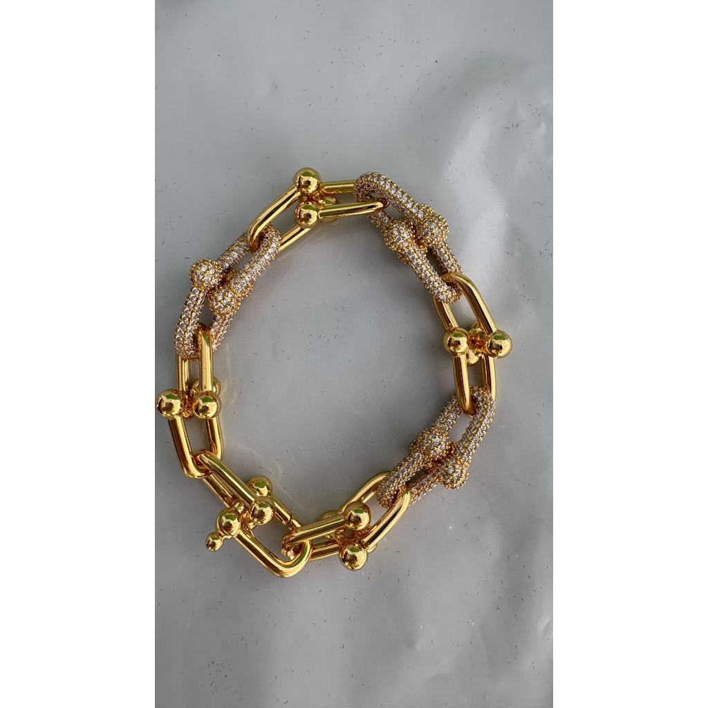 Real Picture U-Shaped Bracelet Silver Gold-Plated Half Diamond Woman ...