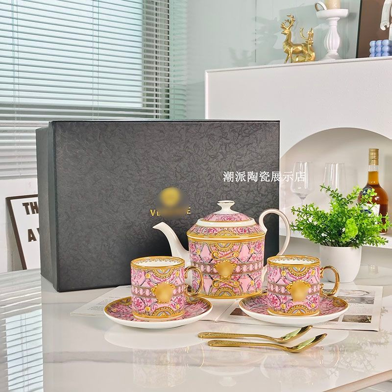 European Style H Home Light Luxury Style Home Green Bottom Teacup ...
