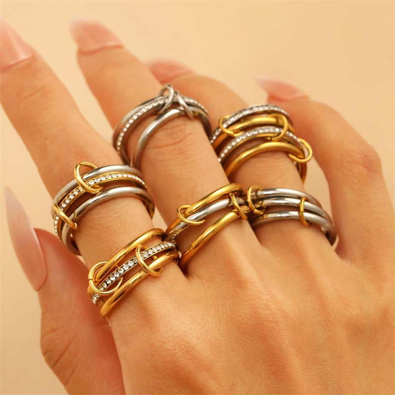 YX Stainless Steel Interlocking Ring with Diamonds 4 Tier Ring Vacation ...