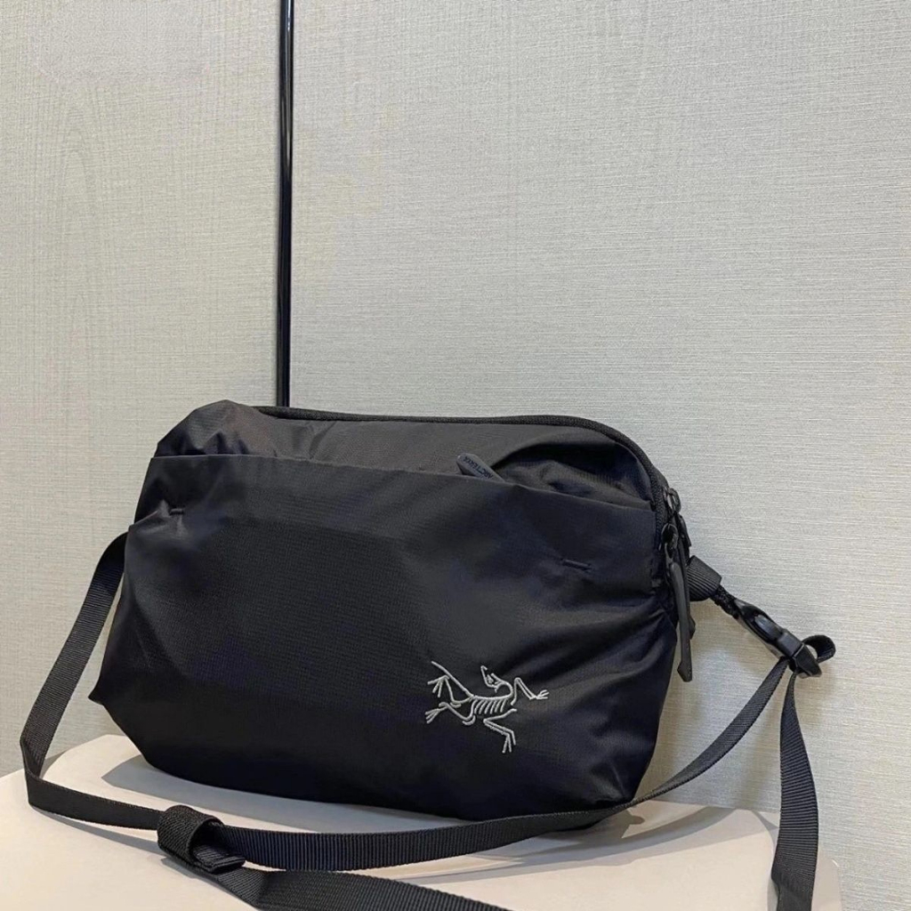 ARCTERYX Heliad 6L Outdoor Lightweight Waterproof Crossbody Bag Nylon ...