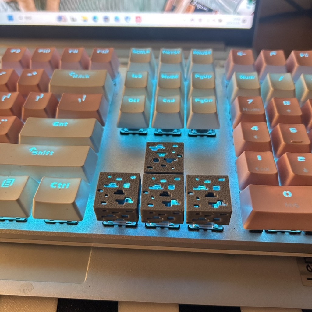 Minecraft Ore Keycaps – Glow-in-Dark 3D Printed Custom Mechanical ...