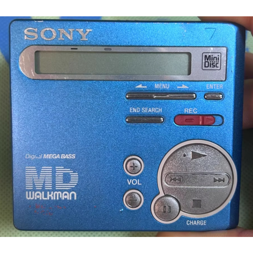 SONY MD Walkman MZ-R70 (Made in Japan) | Shopee Philippines