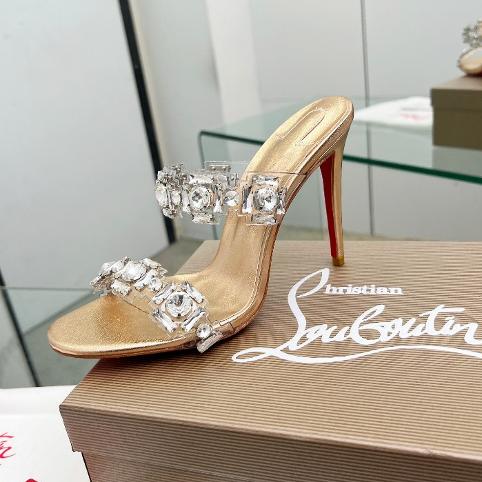 Ladies' high heels. Inner lining: sheepskin. Outsole: leather sole ...