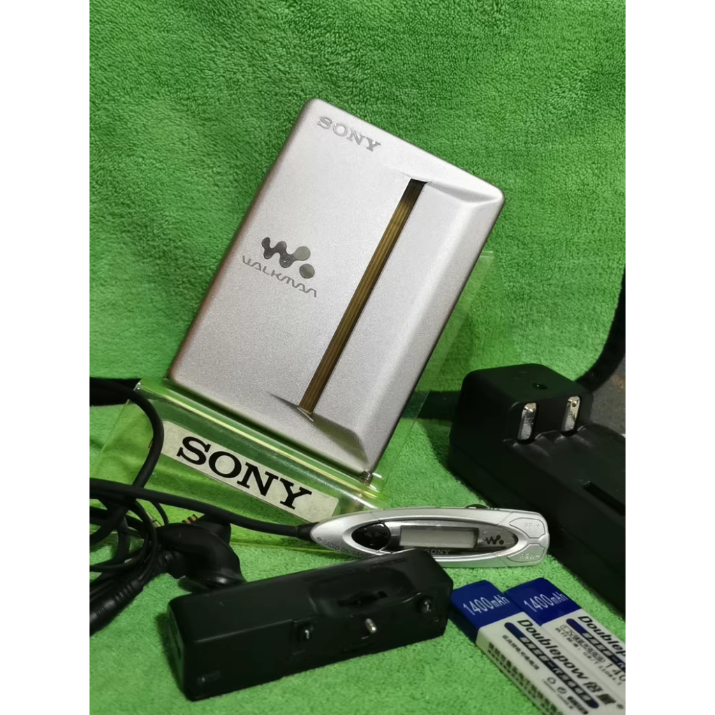 Sony EX910 Ultra-Slim Cassette Walkman Flagship Last-Gen Model | Rare ...