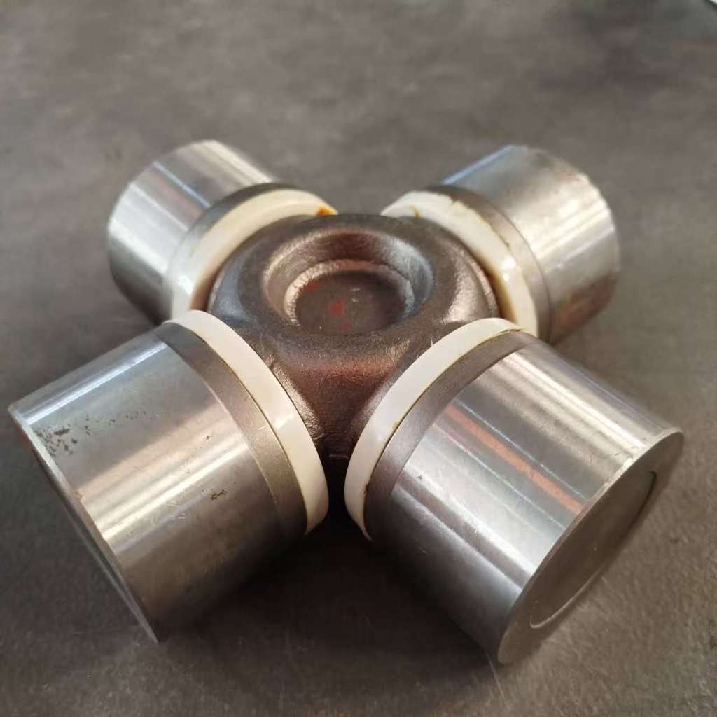 Cross Joint 70x178 Universal Joint Truck parts For HOWO | Shopee ...