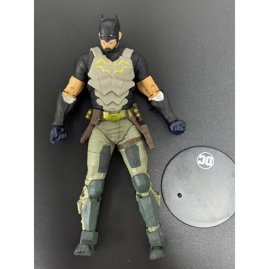(No box, only the body) McFarlane Dark Detective Armored Batman Action ...