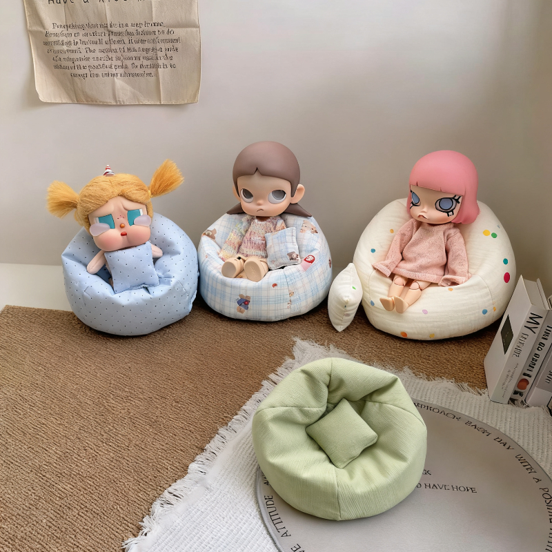 Only Accessories Lazy Sofa Gazi Sister zsiga Action Figure Molly Crying ...