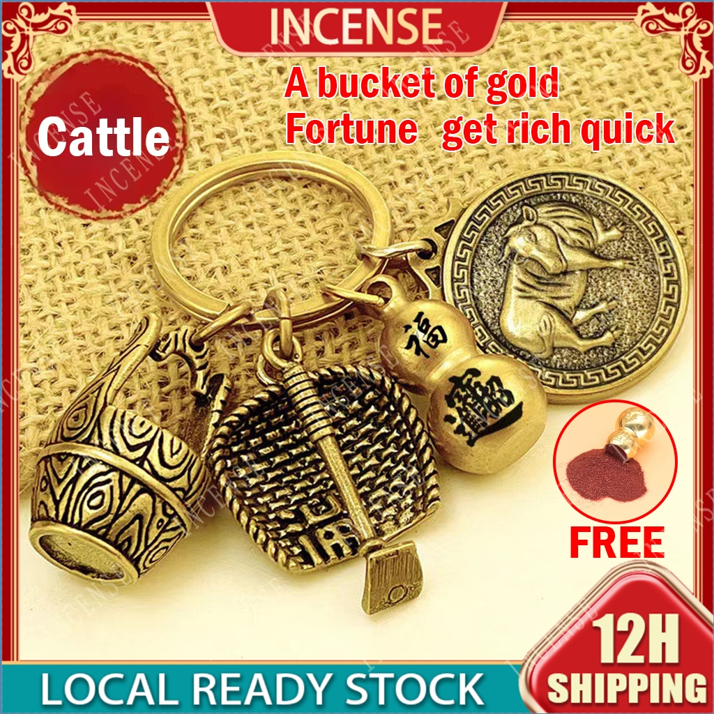 Keychains, lucky charms for wealth and prosperity, feng shui for the ...