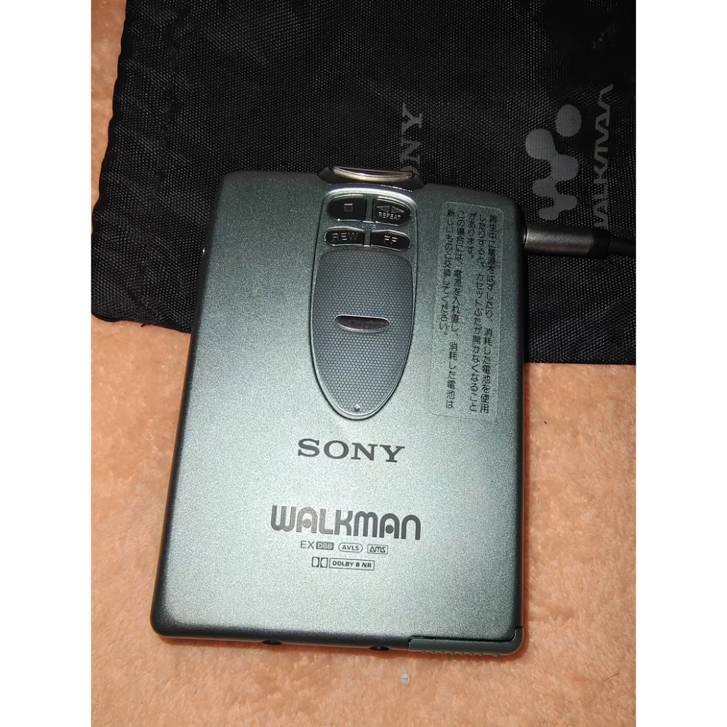 Sony EX2 Cassette Walkman with Auto-Reverse, Dolby & DBB Sound ...