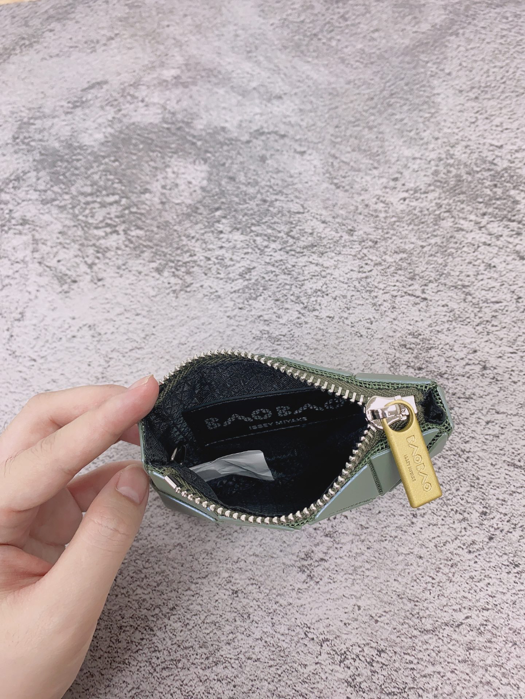 BAO BAO ISSEY MIYAKE CASSETTE Wallet 5Color | Shopee Philippines