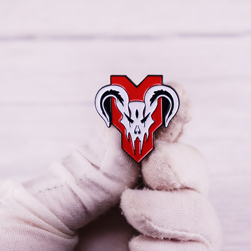 game Apex Predators skull logo enamel pin brooch badge Backpack Collar ...