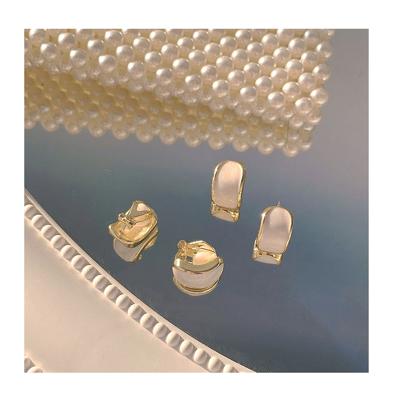 Super Fairy White Shiny Ear Studs Summer Ins Simple Retro Korean ...