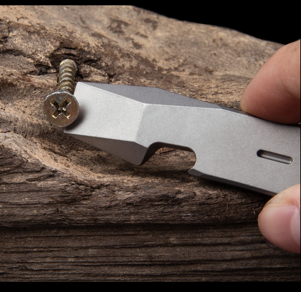 CNEDC Titanium Alloy Mini Crowbar Portable EDC Tool Bottle Opener ...