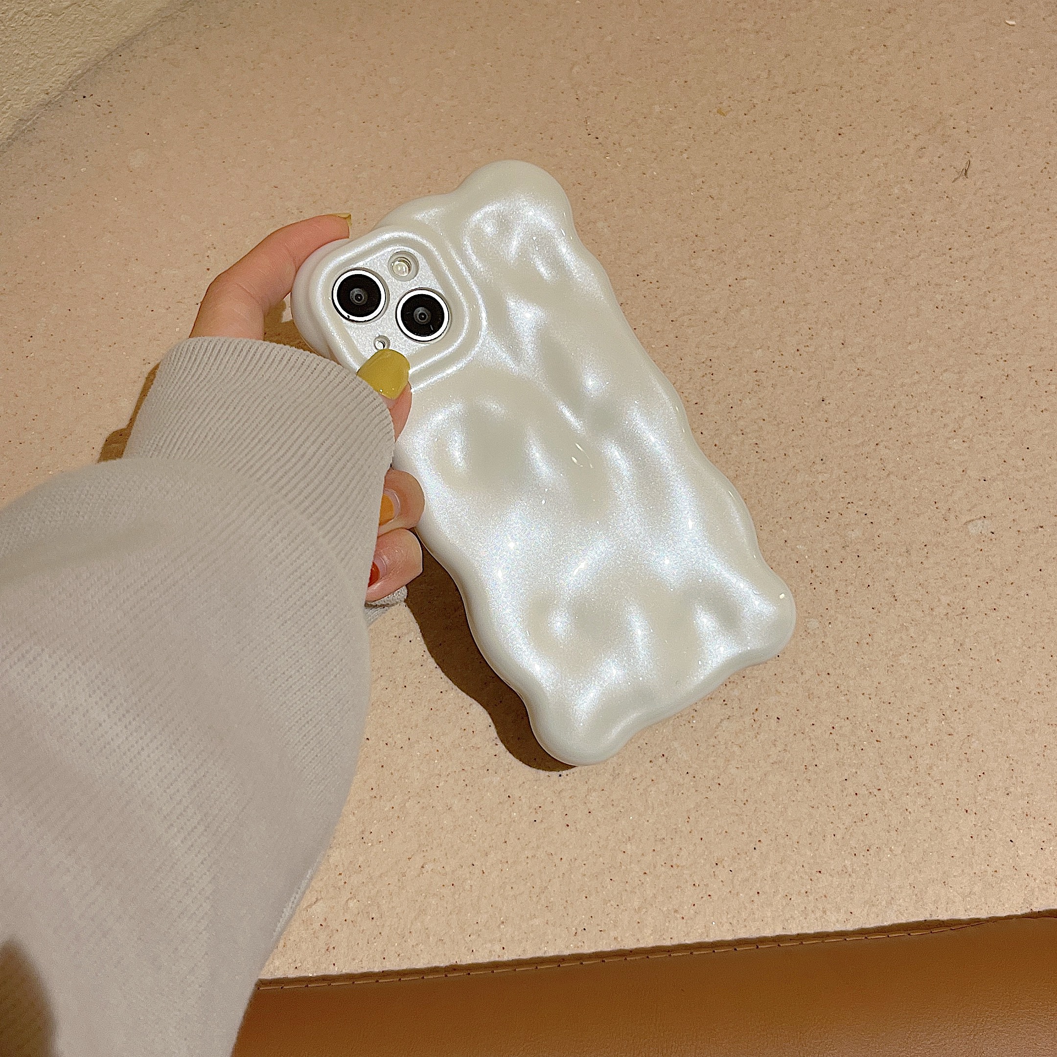 Pearlescent White Wave Bubble Phone Case for iPhone 17ProMax 16 15 ...