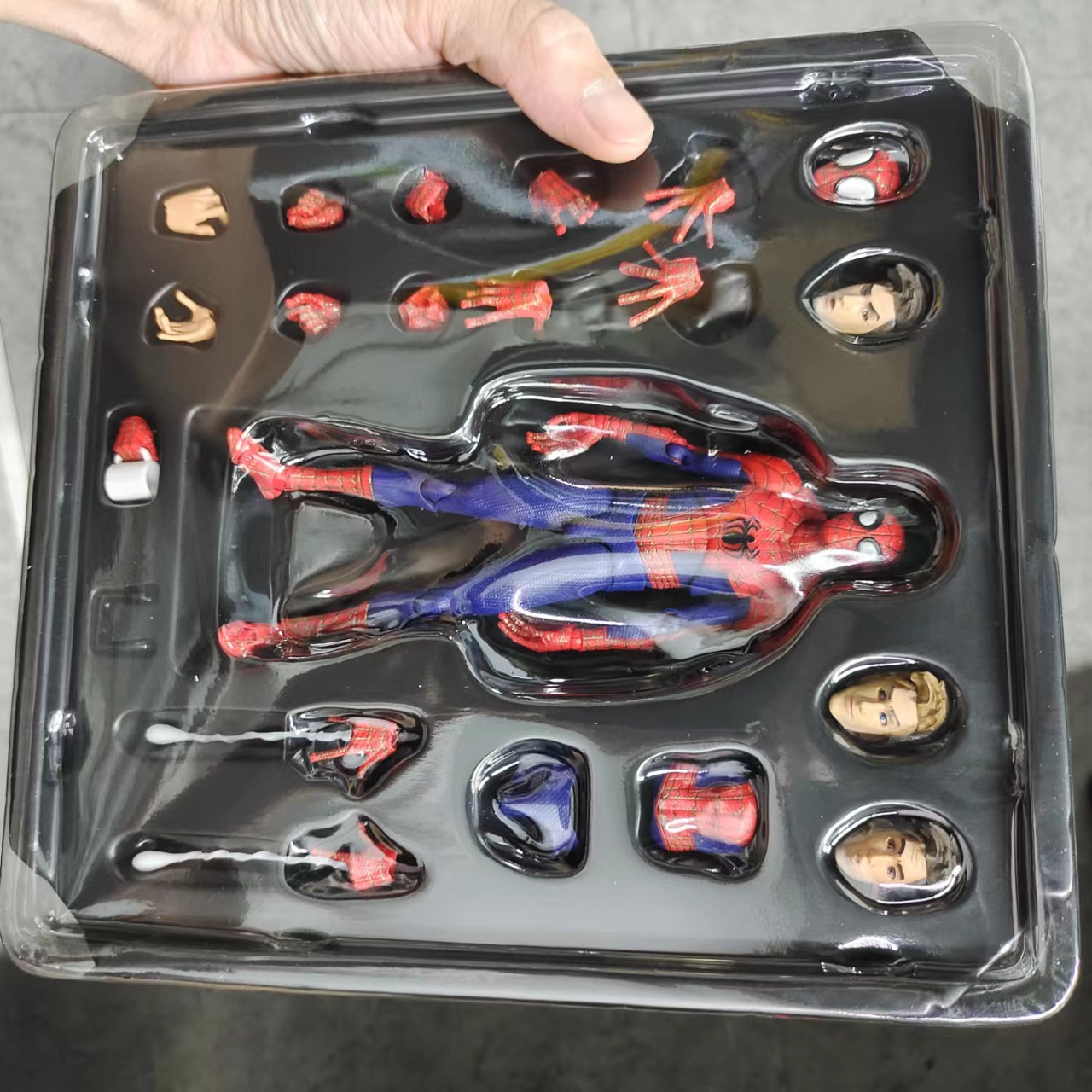 SV ACTION-SpiderMan Into The Spiderverse Articulado Action Figure Doll ...