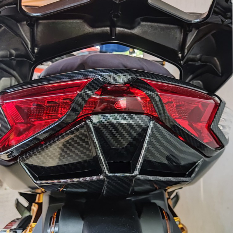 YAMAHA NMAX V2 Tail Light Lower Cover Carbon / Rear Tail Lamp Garnish ...
