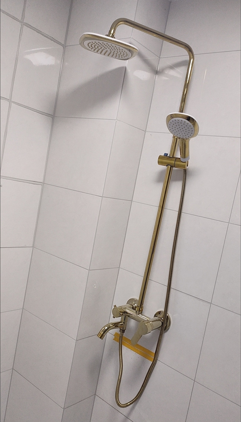 Bathroom Shower Faucet Bathtub Faucet Mixer Tap With Hand Shower Head ...