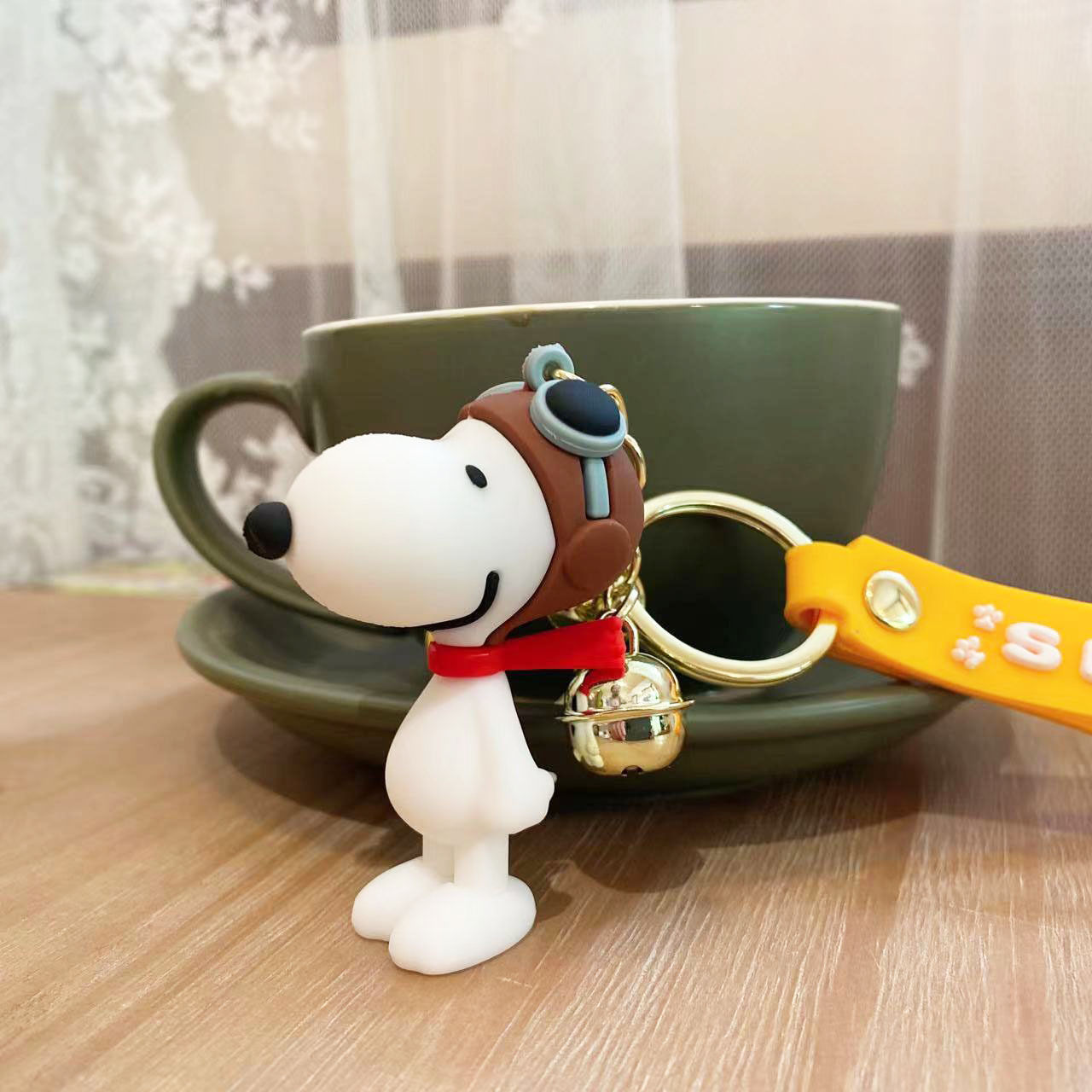 Peanuts Charlie Brown Snoopy Cartoon Keychain Creative Car Key Chain ...